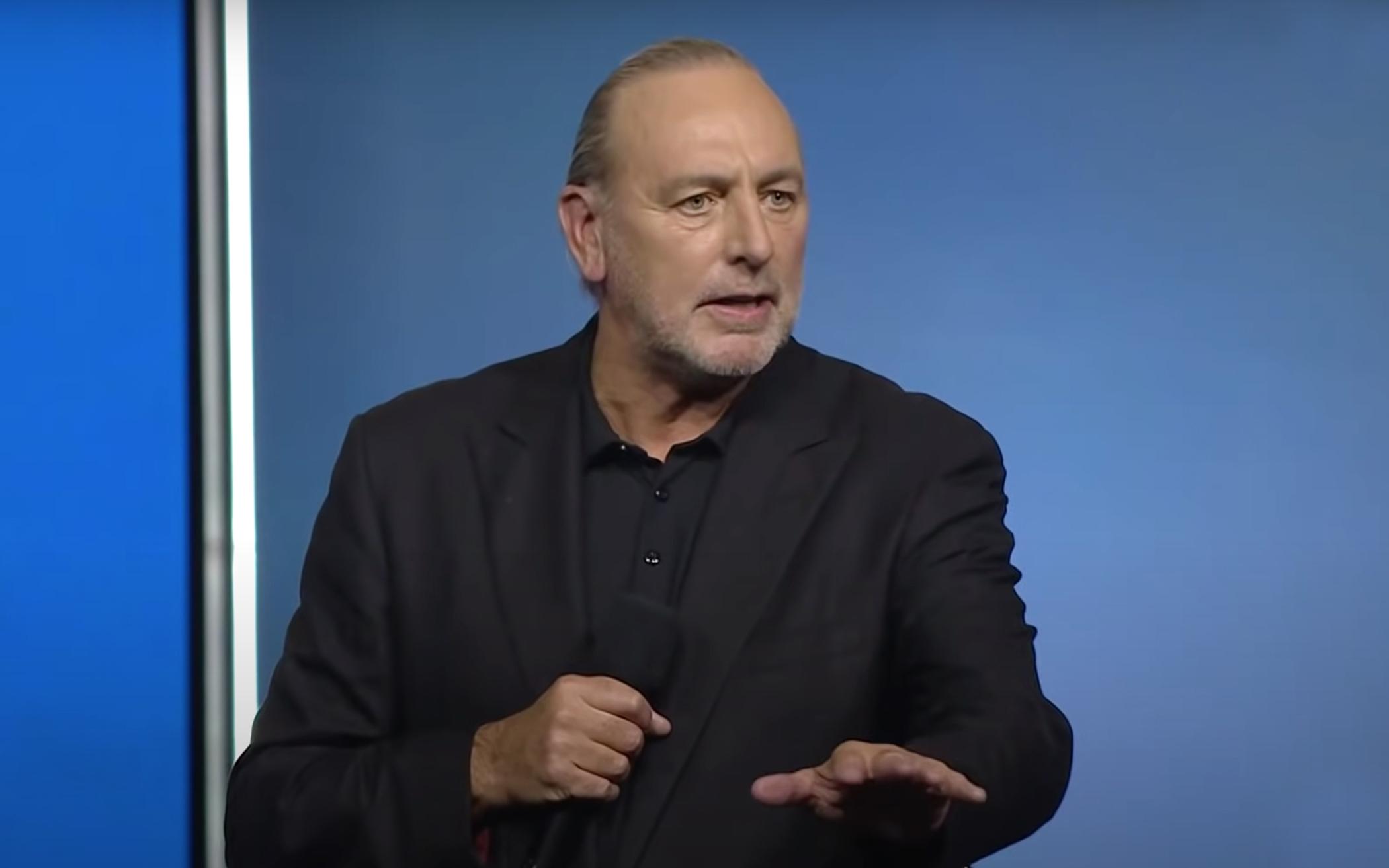 Hillsong Pastor Brian Houston Resigns | The Banner Hillsong Pastor Brian Houston Resigns | The Banner